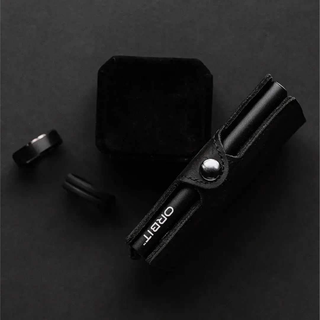 Black Elegance Collection - Orbit Rings